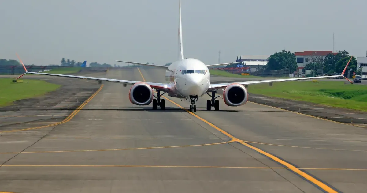 Dihedral Wing Design: Function, Stability, and Variations in Aircraft ...